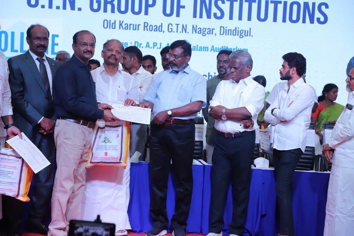 Dindigul Campus Connect - The Hindu