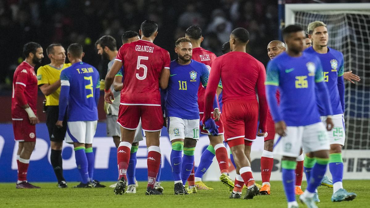 Banana thrown at Brazilian players in Tunisia friendly - The Hindu