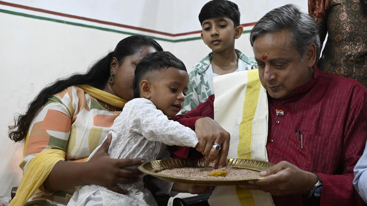 Vidyarambham ceremonies held in Thiruvananthapuram - The Hindu