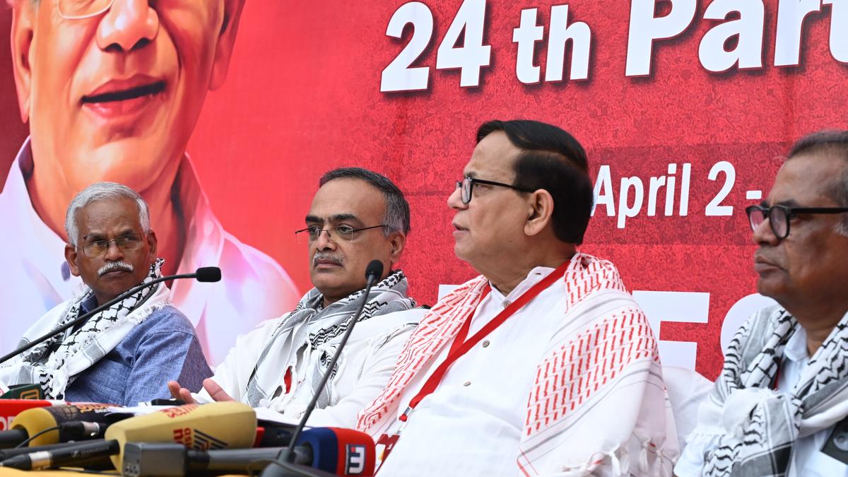 CPI(M) Party Congress passes resolution calling for democratic people ...