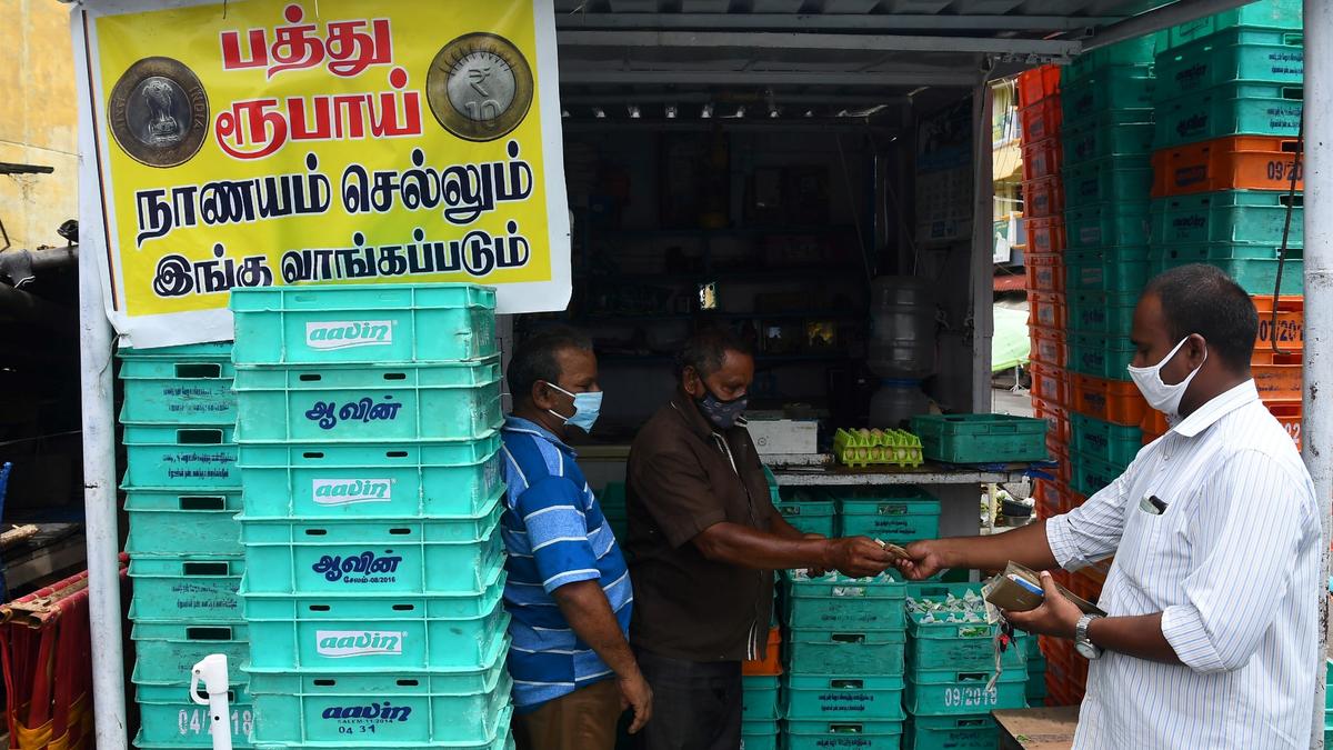 Banks seek to dispel misinformation about ₹10 coins - The Hindu