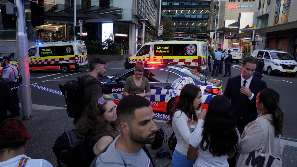 Sydney mall stabbing incident: Multiple casualties reported, says ...