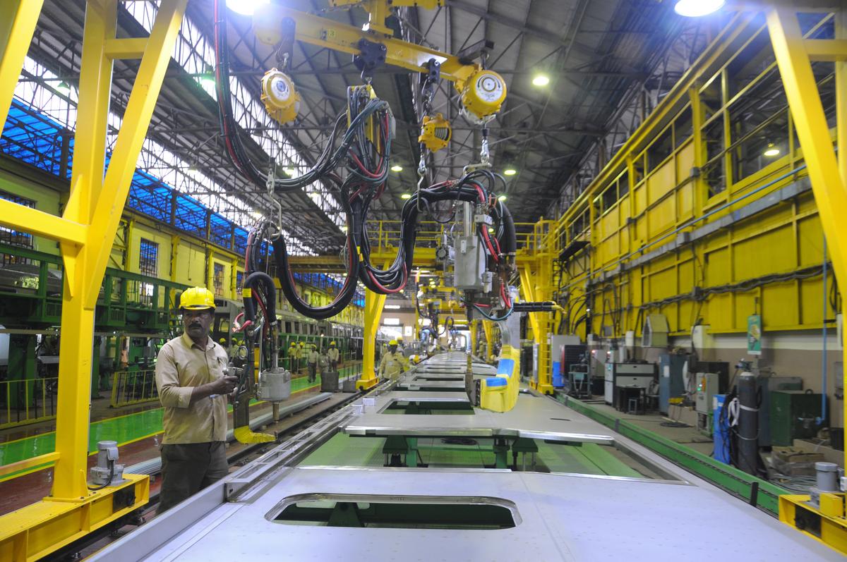 BEML secures fresh order worth ₹405 cr. from BMRCL for metro trainsets ...