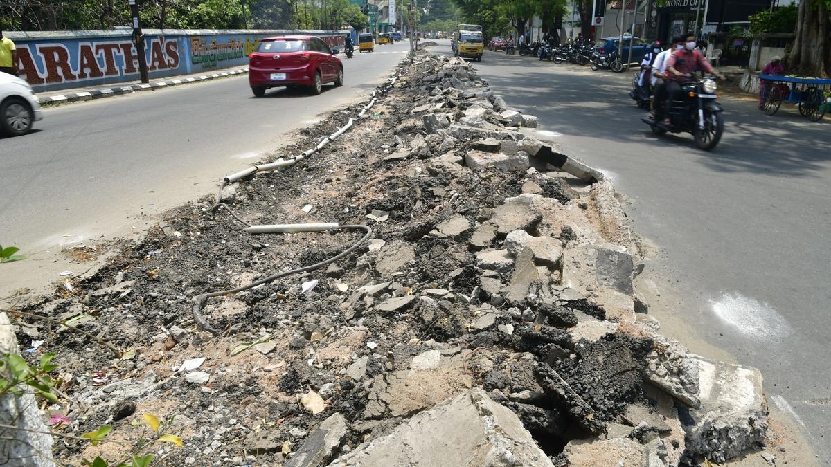 Undue delay in completing median work hinders vehicle users - The Hindu