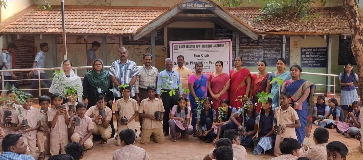 Dindigul Campus Connect - The Hindu