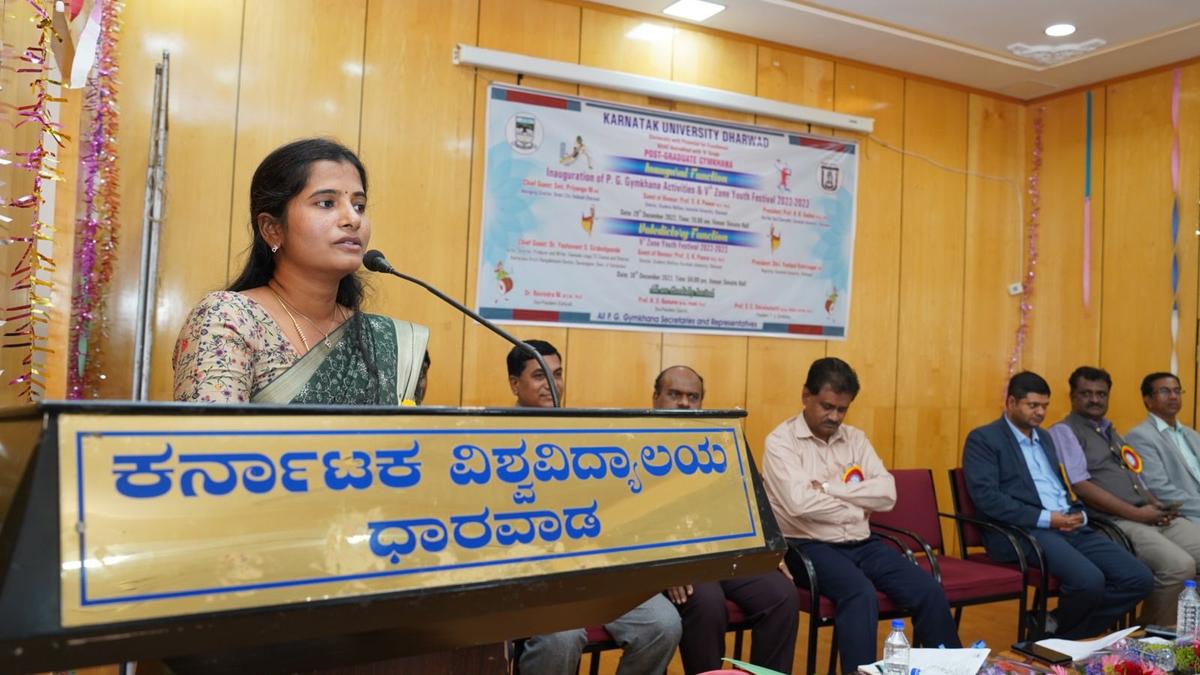 A colourful start to youth festival at KUD - The Hindu