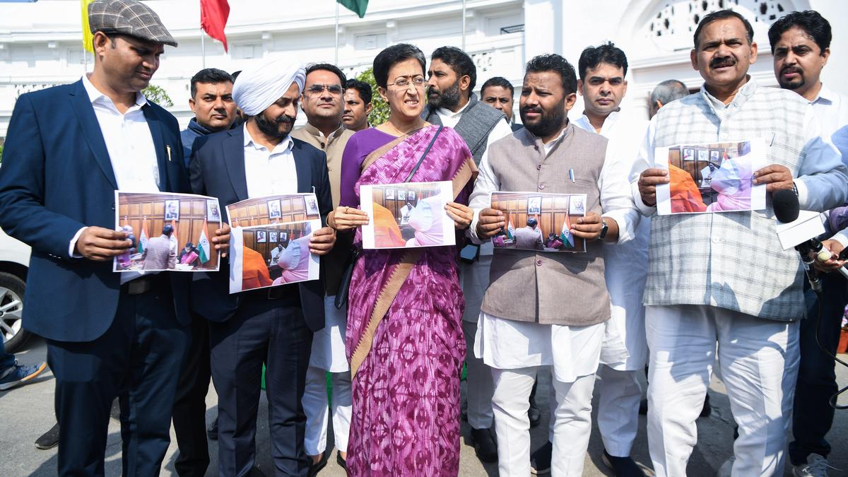 AAP: Ambedkar, Bhagat Singh portraits taken out of CMO; baseless charge: BJP - The Hindu