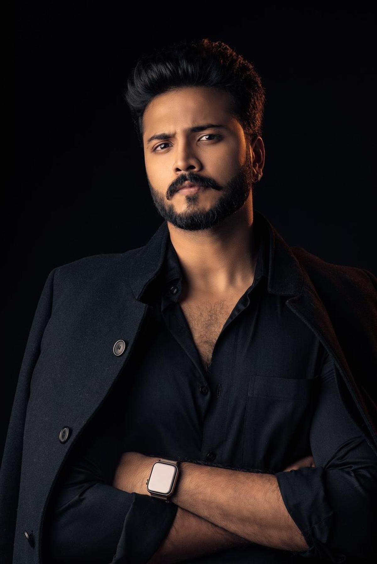 Vijay plays a blind man in ‘Krishnamma Kalipindi Iddarni’ a love saga ...