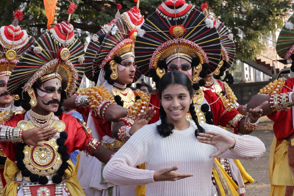 Multiple events mark beginning of Ballari Utsav 2023 - The Hindu