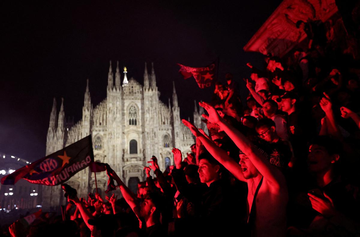 Clinical Inter Milan secures Italian Serie A title as rivals stumble in ...