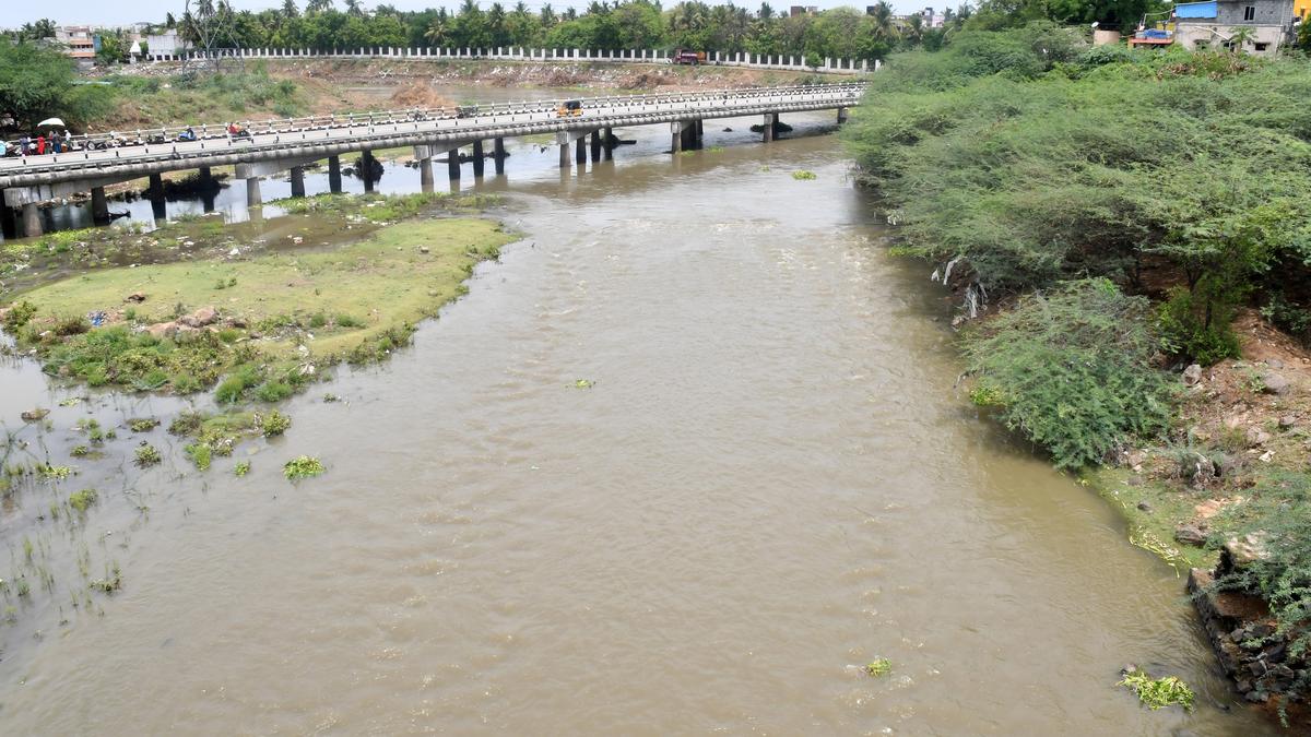 Water release stepped up from Chembarambakkam - The Hindu