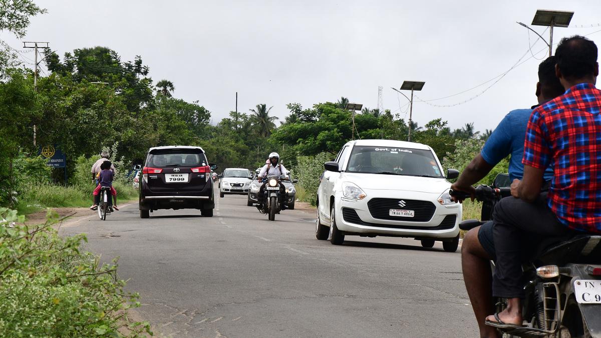 Traffic diversions introduced in Coimbatore to ease flyover works ...