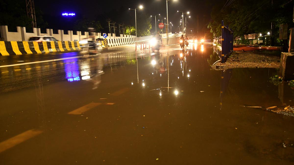 Rain water stagnation on New Natham Road, a cause of concern - The Hindu