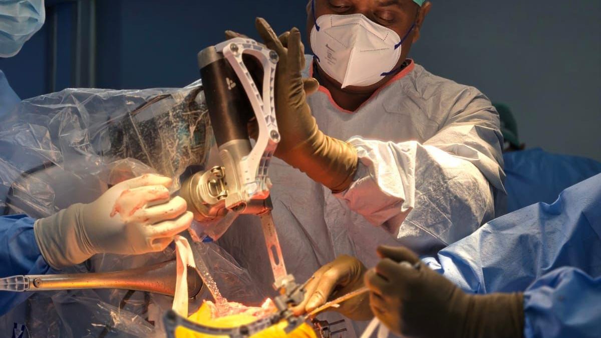 CTS Hospital Launches Anna Nagar’s First Robotic-Assisted Knee ...