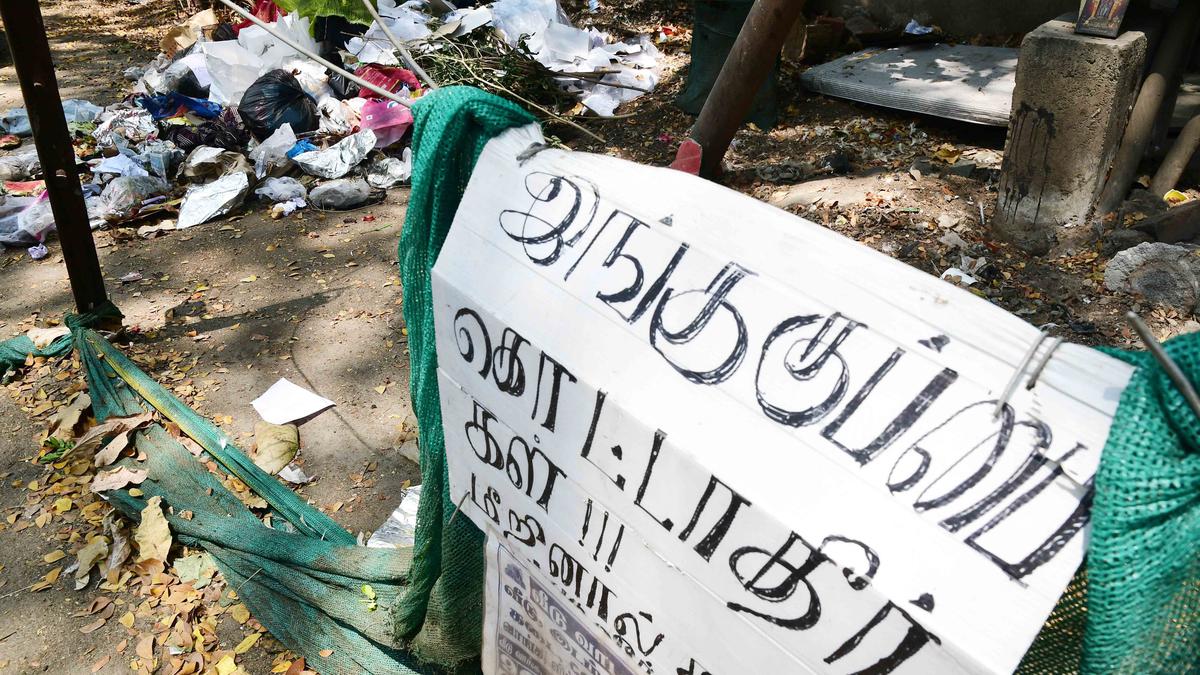 Coimbatore Corporation Focuses On Curbing Open Dumping In Bharathi Park