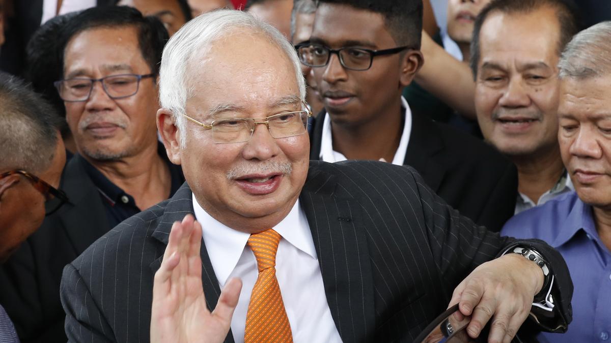 Former Malaysia PM Najib Razak, 1MDB ex-CEO cleared of audit tampering ...