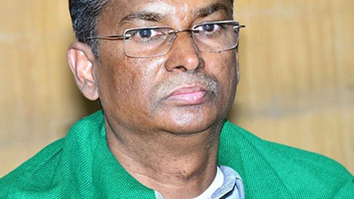 State to seek Centre’s help for public projects - The Hindu