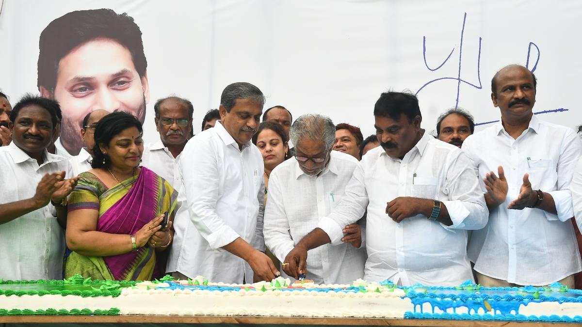 Village secretariats have brought governance to doorsteps of commoners, say YSRCP leaders - The ...