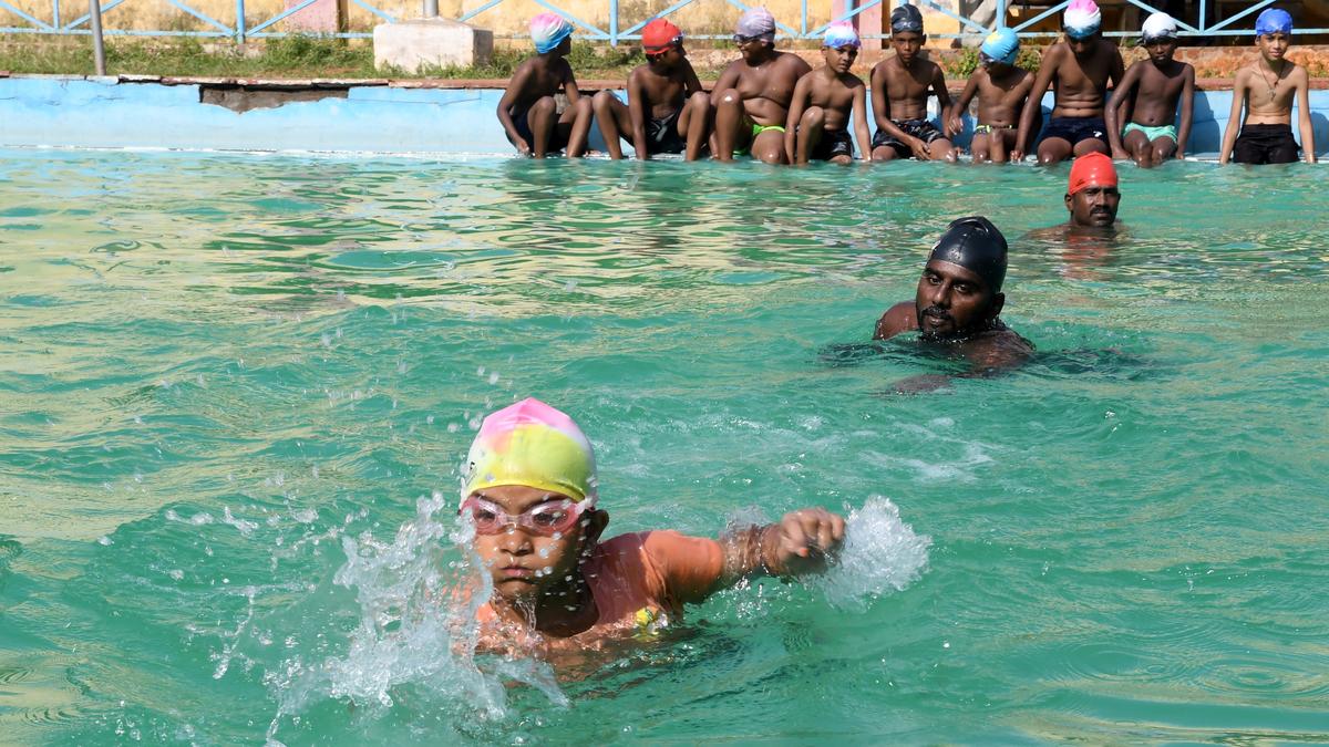 Swimming classes under way - The Hindu