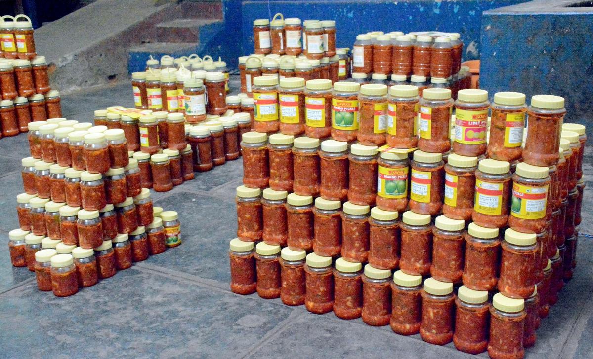 This Khadigram hosted inter-caste wedding of Gandhiji’s grandaughter ...