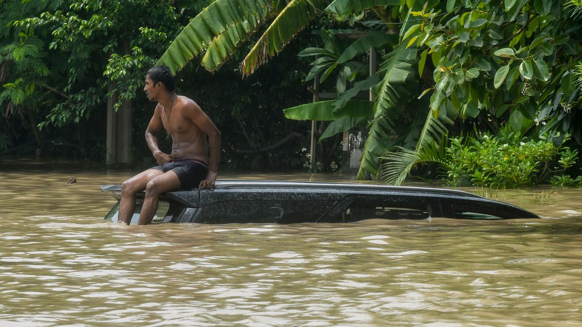 Civil Lines residents in distress as floodwaters enter bungalows - The ...