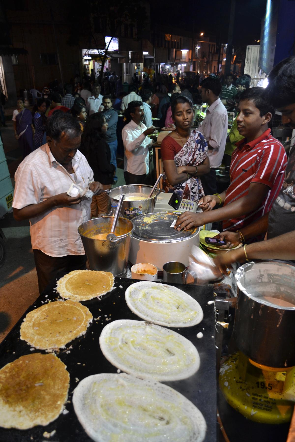 Thindi beedi in new avatar: Revamp of Bengaluru’s iconic VV Puram food ...
