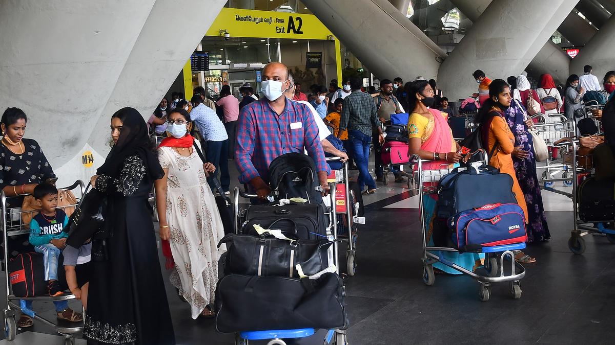 Passengers complain about long wait times at Chennai airport - The Hindu