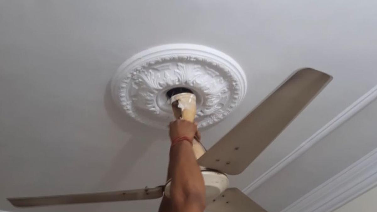 Kota administration orders ‘anti-suicide device’ on ceiling fans to stop student deaths - The Hindu