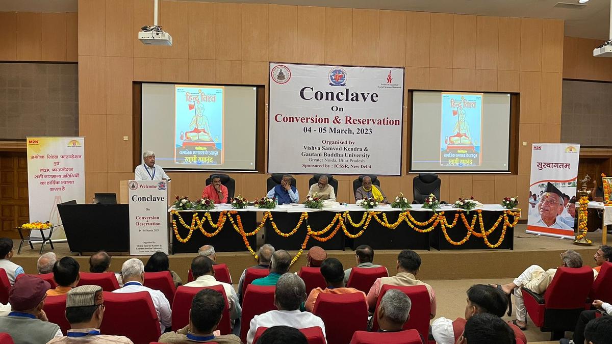 RSS outfits oppose SC status to Dalit converts, to give report to ...