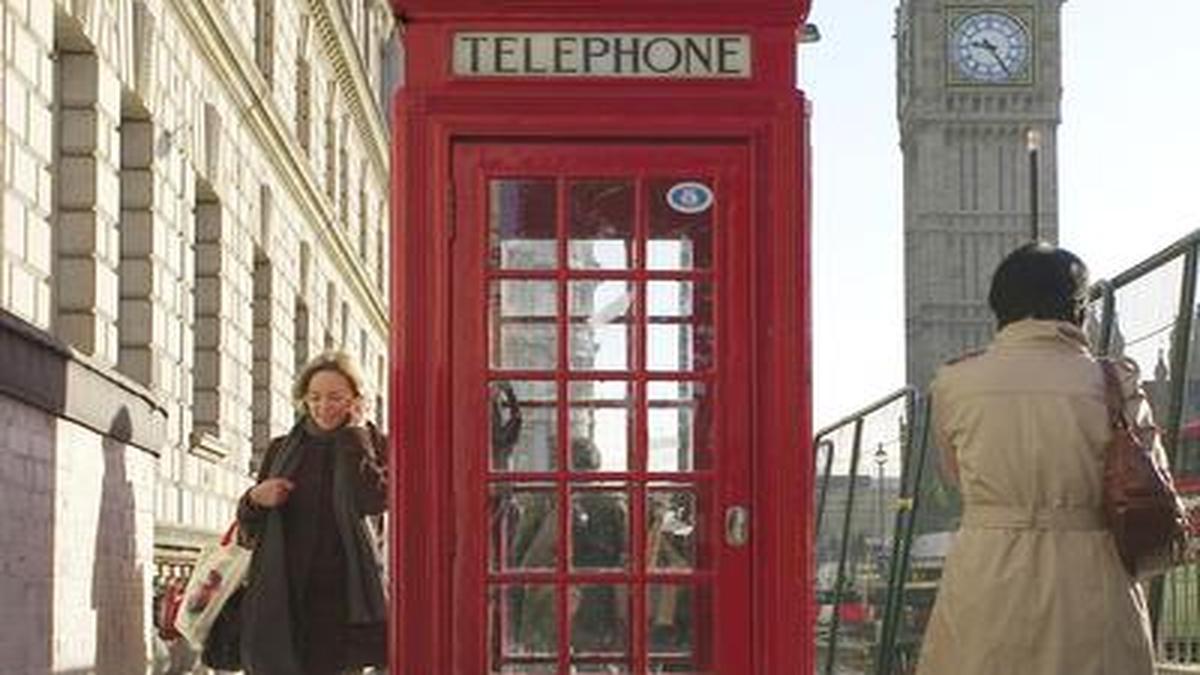 United Kingdom phone booth turns nightclub - The Hindu