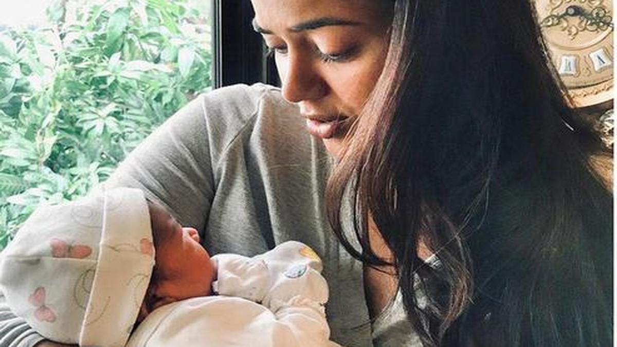 Sameera Reddy shares pregnancy and motherhood story on Instagram - The ...