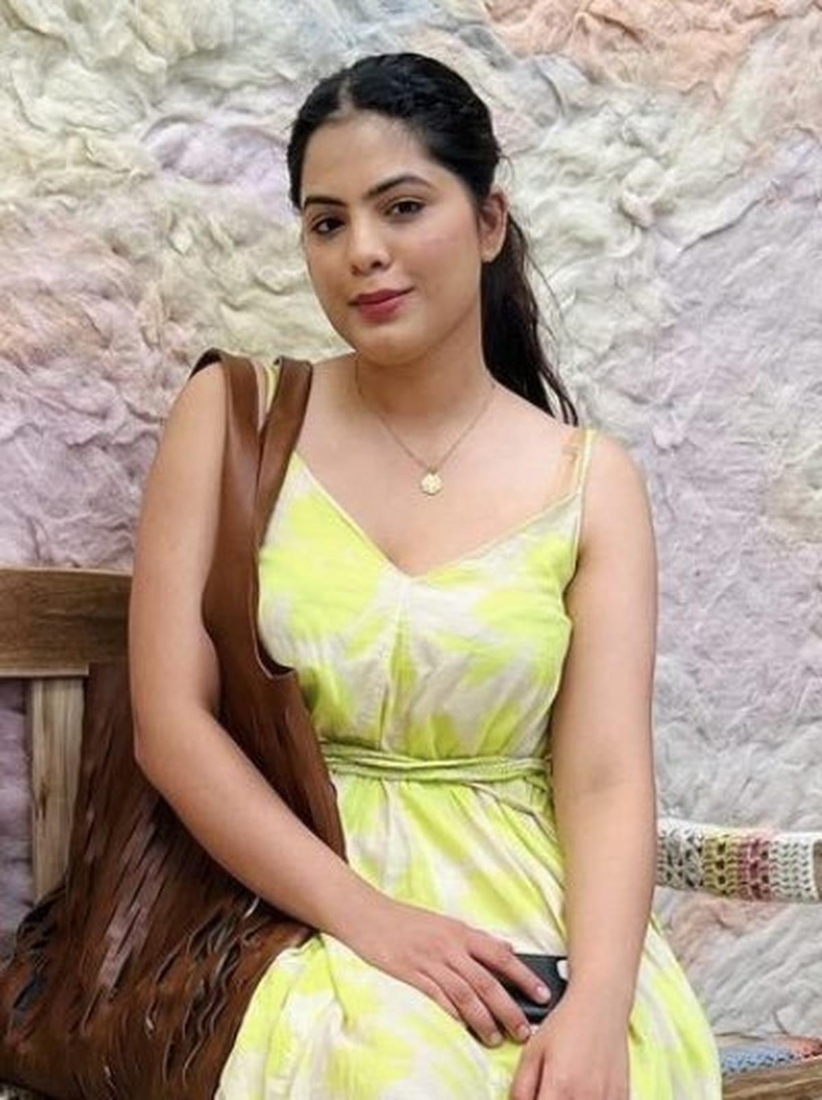 Indian designers showcase apparel from recycled turbans and heirloom ...