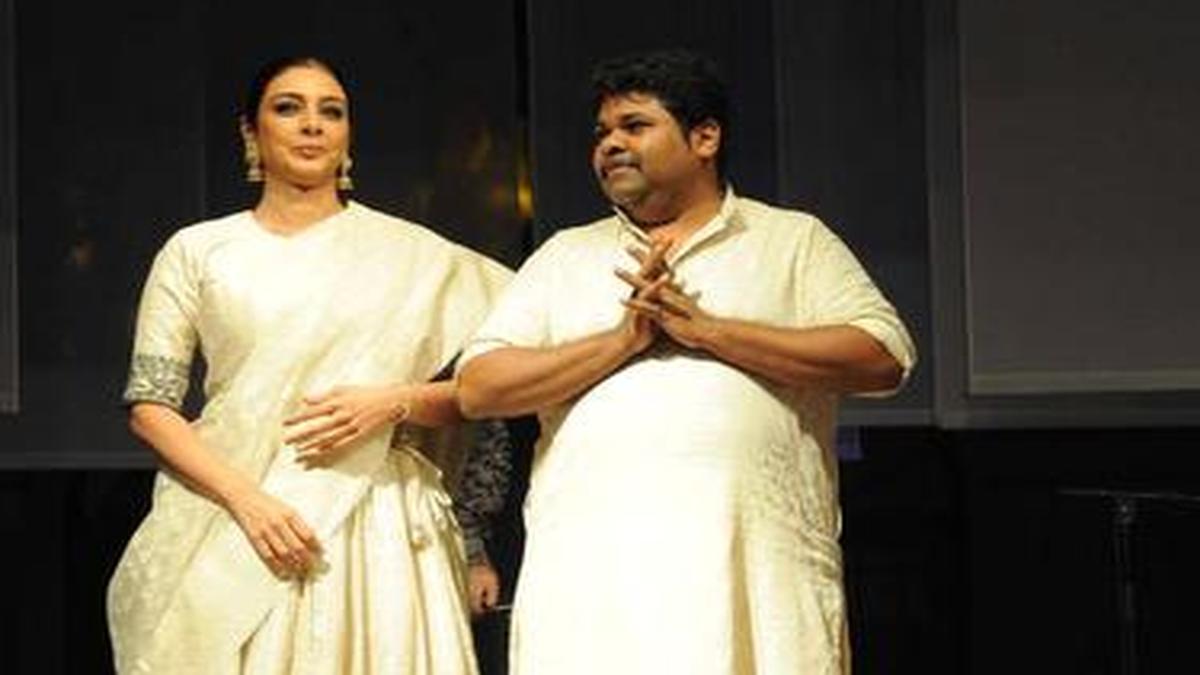 Gaurang Shah: Jazzing up the Jamdani - The Hindu