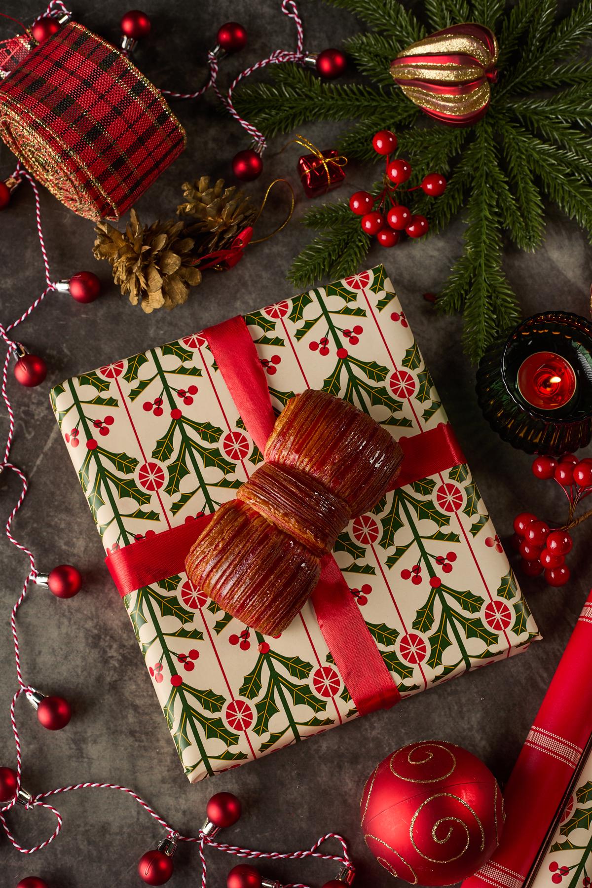 Bakers across India launch stollens, panettones, and toffee hampers ...