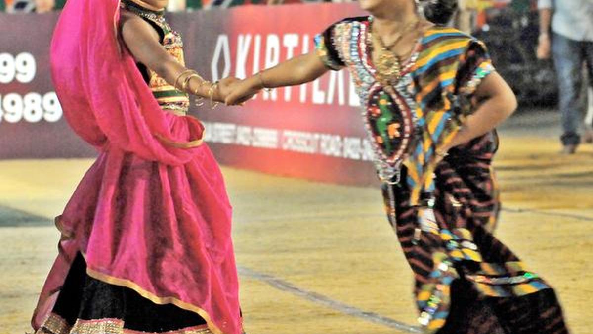 The Garba comes to town - The Hindu