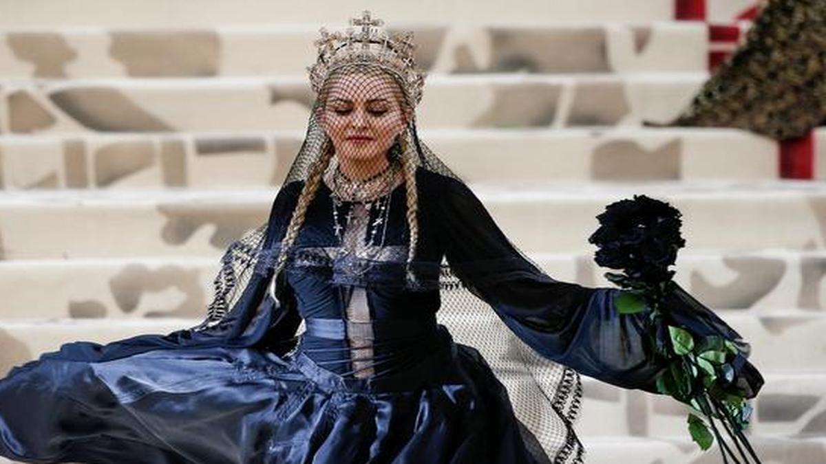 Madonna to direct and co-write a movie about her life - The Hindu