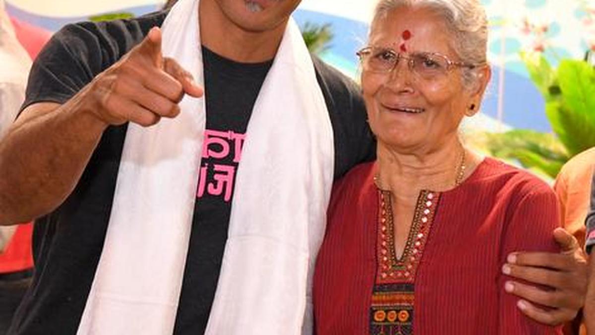 Meet Usha Soman, who makes us believe that age is just a number - The Hindu