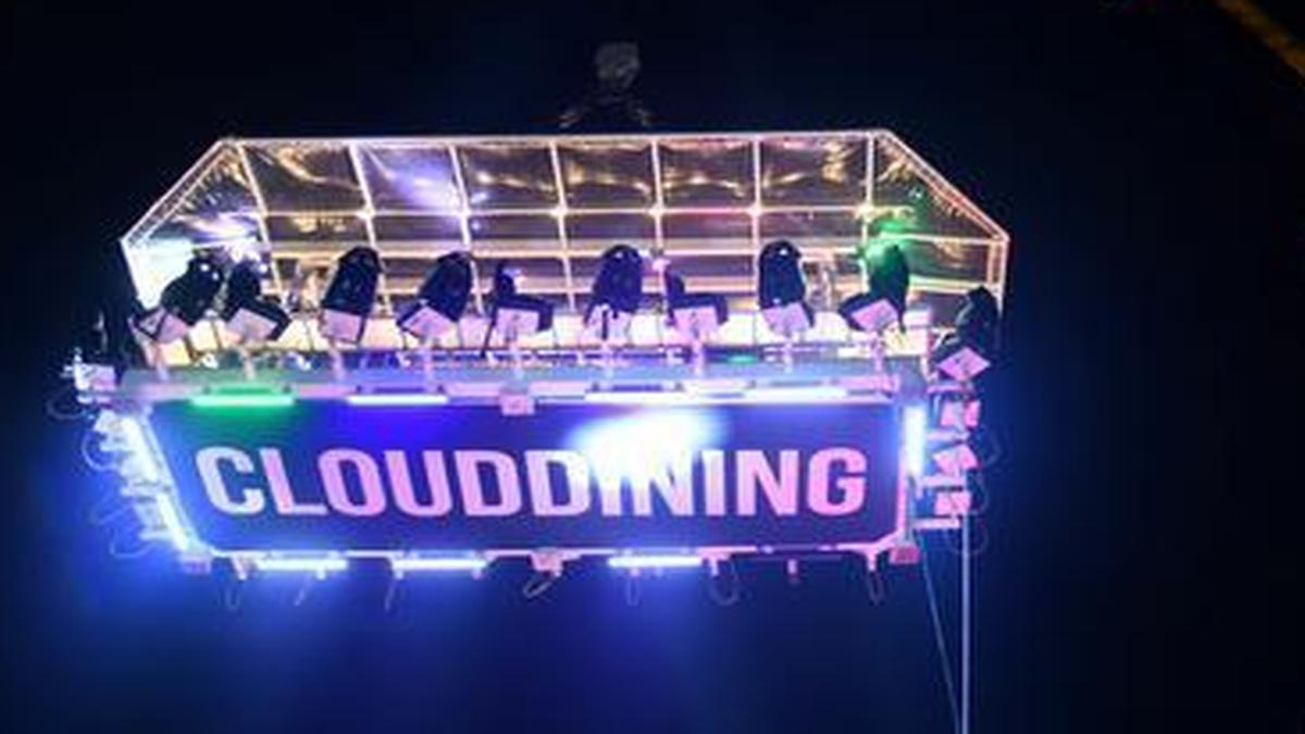 Cloud Dining, Hyderabad: a five-course-meal at 160 feet in the air ...