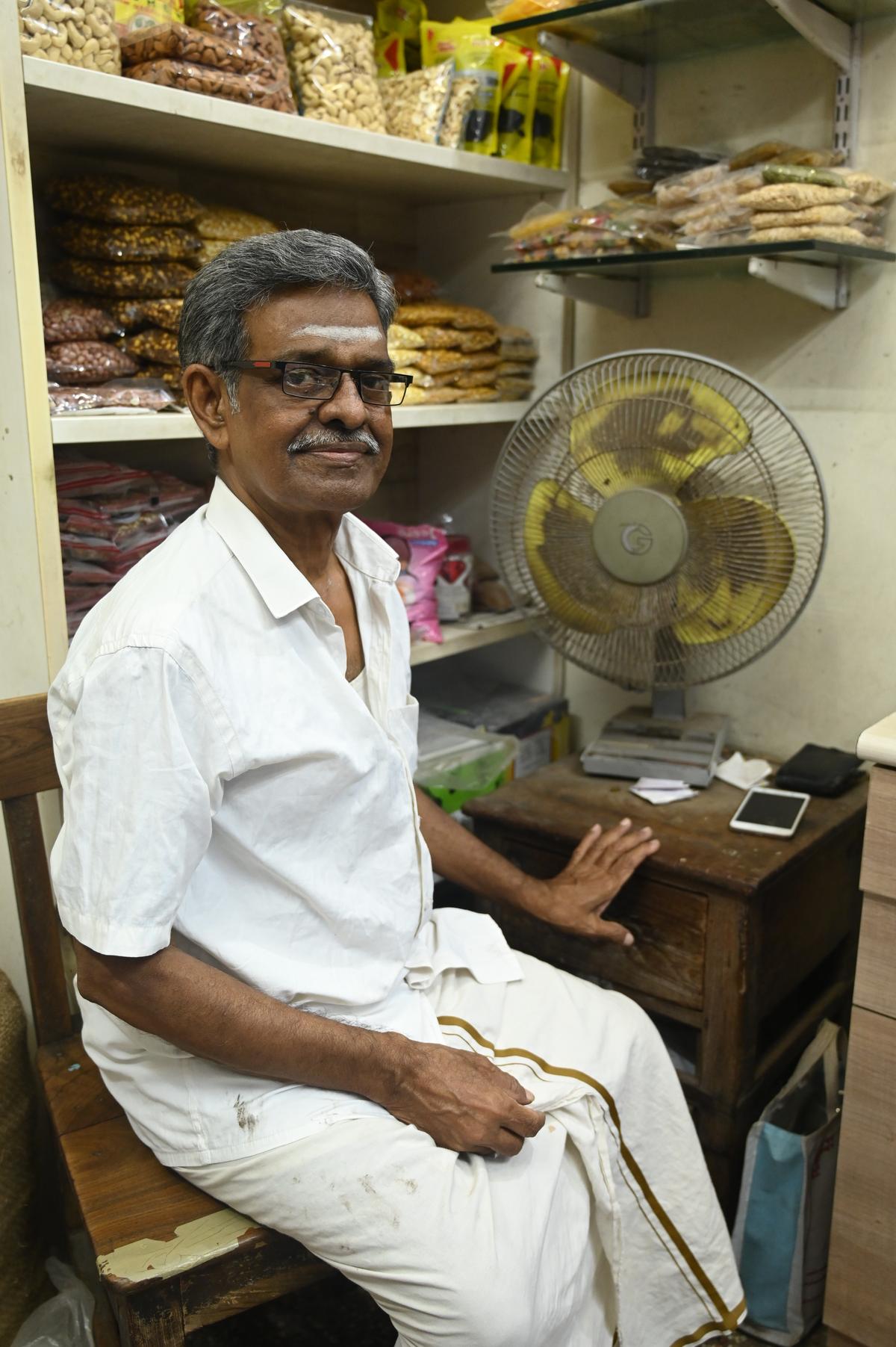 Chennai’s legacy pattani shops prepare for the festive season - The Hindu