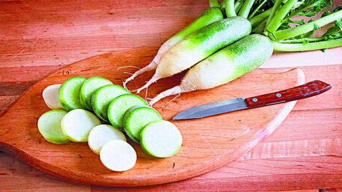 On the table: green radishes - The Hindu