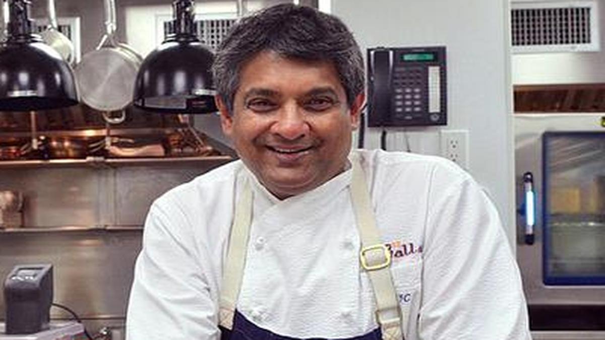 Pioneering chef Floyd Cardoz inspired many to experiment with cuisine ...