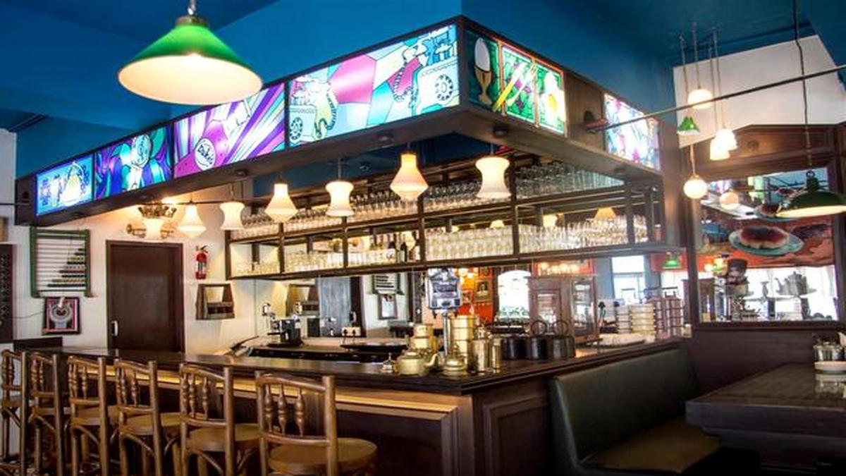 Irani cafes make a millenial comeback - The Hindu