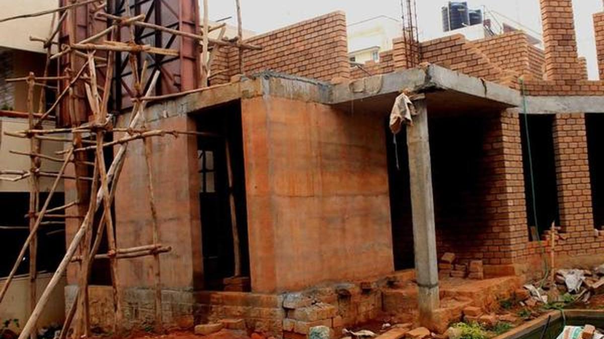 EXPLORING MUD WALLS - The Hindu