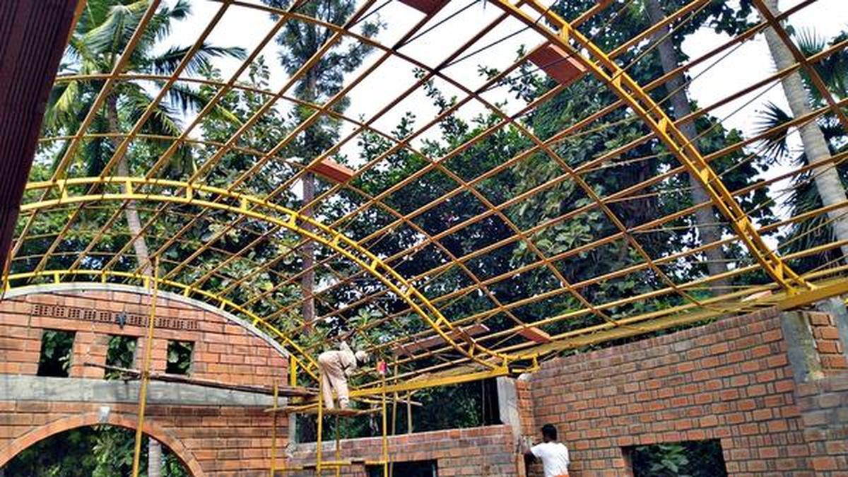 CURVING THE ROOF, differently - The Hindu