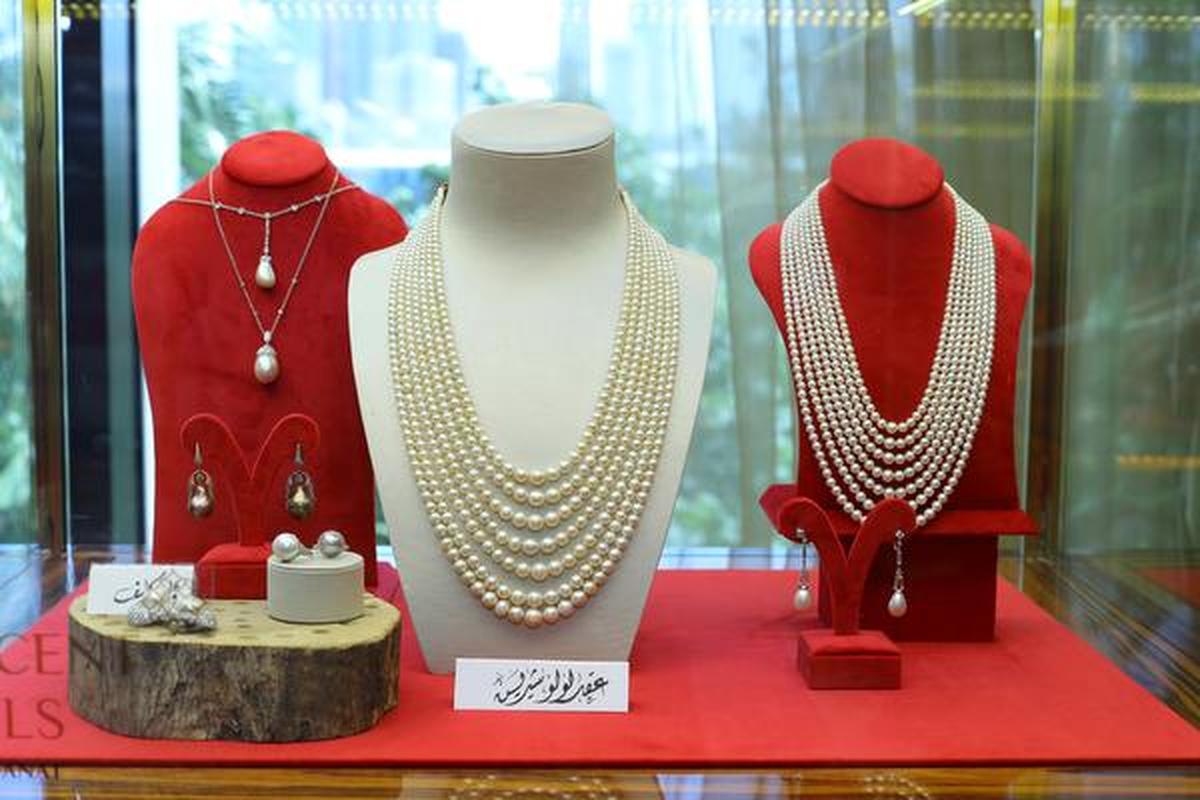In Bahrain, pearls hold sway - The Hindu