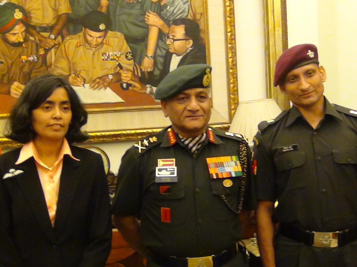 The woman who makes commandos out of men in the Indian Armed Forces ...