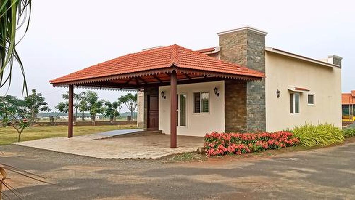 A retirement community project in the city revisits traditional ...