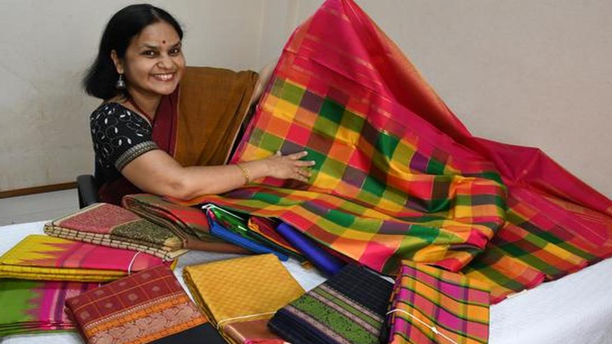 Hands on handloom - The Hindu