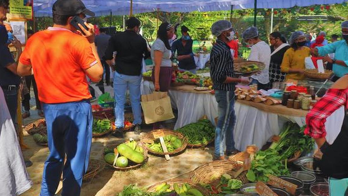 A briefing on India’s famous bazaars and farmer’s markets - The Hindu