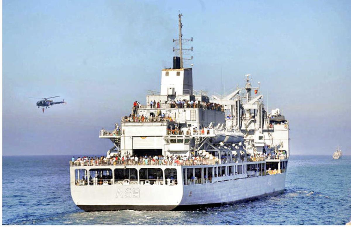 Karwar Naval base opens naval ships to visitors on July 20 - The Hindu